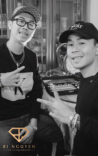 Grill là gì? Trang sức răng dành cho dân rapper