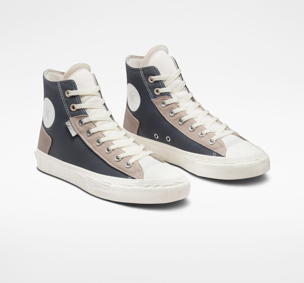 Converse Chuck Taylor Far From Chuck phiên bản mới của đặc sắc của ...